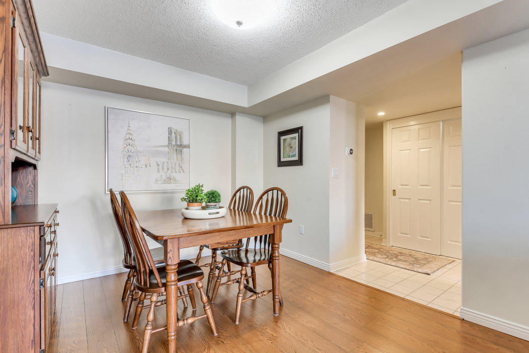 208-1 Meridian Place Ottawa – London House Photography