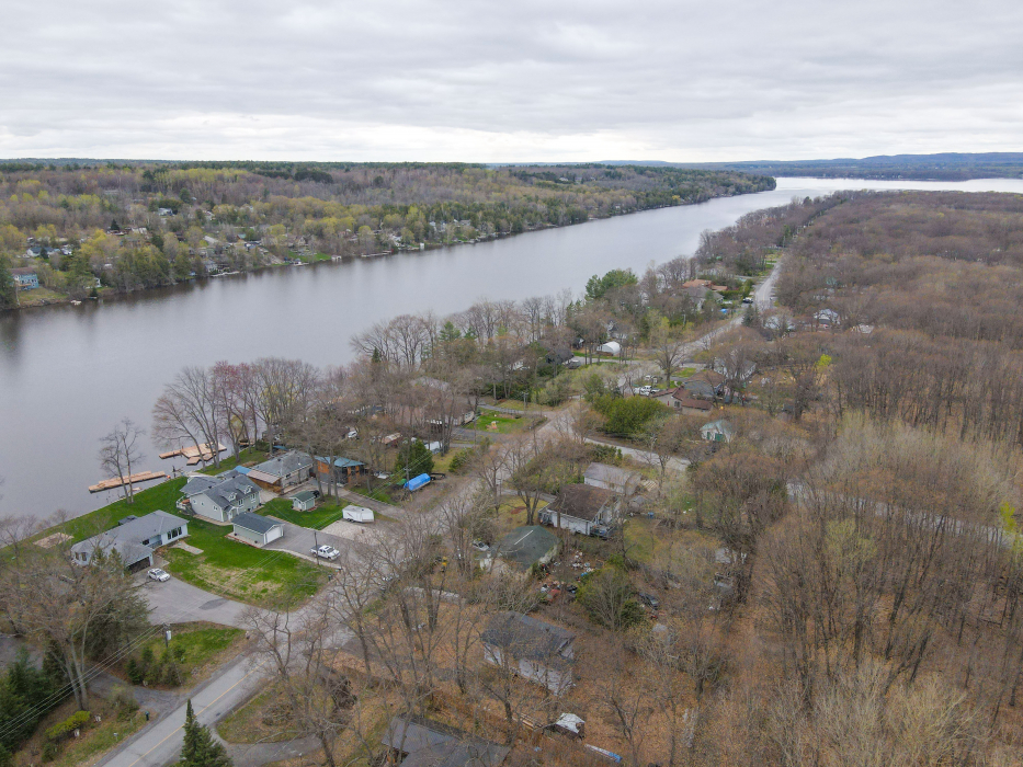 1177 Bayview Drive Ottawa – London House Photography