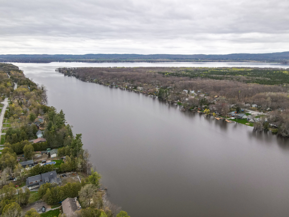 1177 Bayview Drive Ottawa – London House Photography