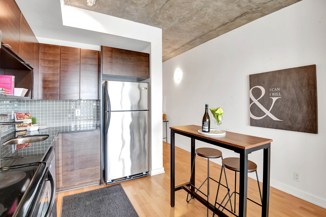 2112-324 Laurier Avenue West Ottawa – London House Photography